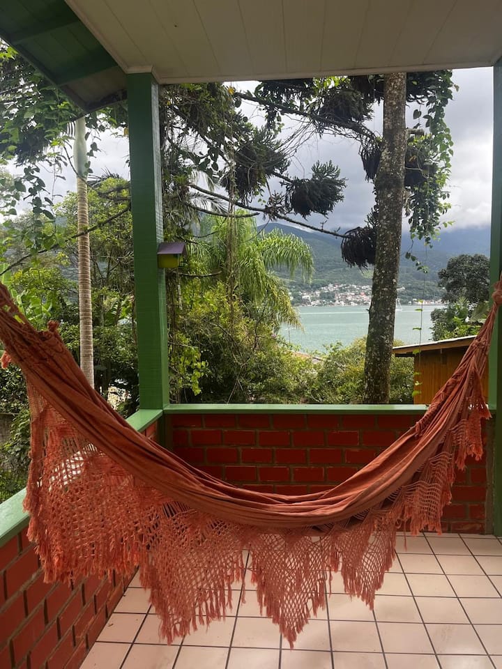Casa Açoriana Com Vista Para O Mar - Palhoça