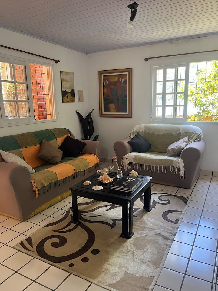 Encanto Dos Pássaros - Casa Com Vista Para O Mar - Palhoça