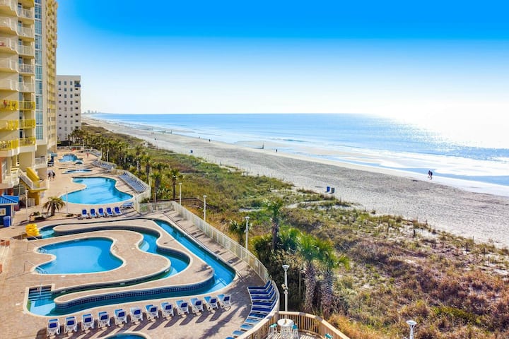 Bay Watch 1701: Studio Oceanview | Balcony - North Myrtle Beach, SC