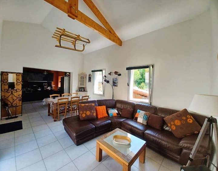 La Pare, Maison Toute éQuipée Idéalement Située. - Puy-de-Dôme