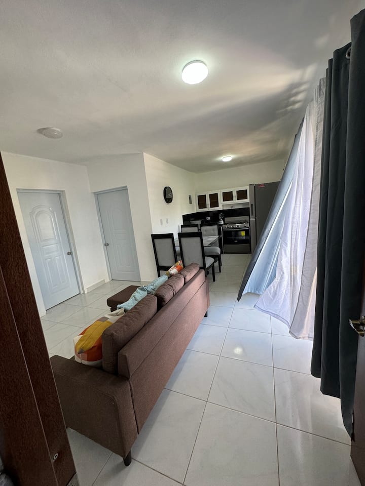 4. Cómodo Apt. Totalmente Amueblado - Santo Domingo