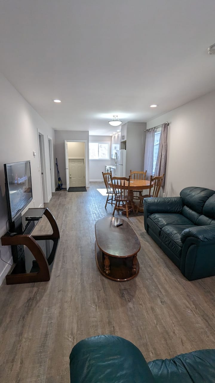 Cozy Little House - Regina