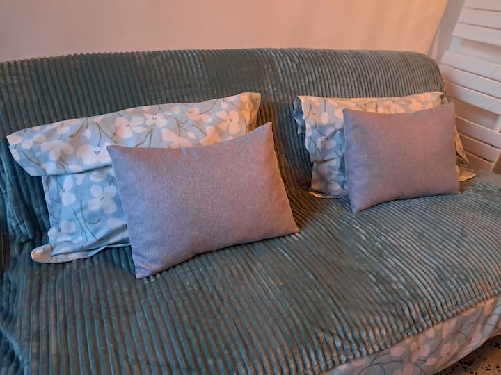 Chambre Cosy Avec Douche Et Coin Petit Déjeuner* - Liège