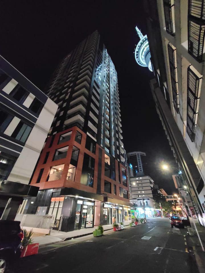 2 Bedrooms Next To Sky Tower+free Parking - Auckland