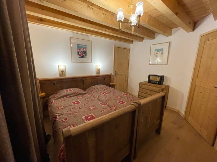 Chambre D’hôte
La Pointe Du Midi
( 2 Personnes) - 博訥維爾
