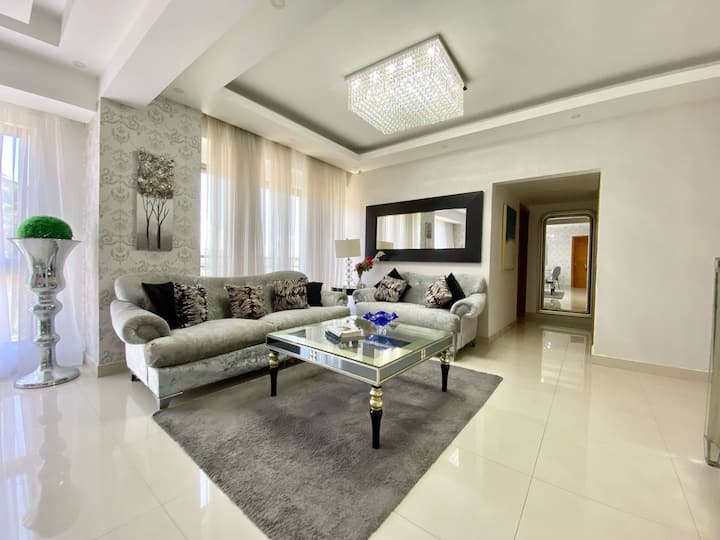 3 Habitaciones 3 Baños - Santo Domingo
