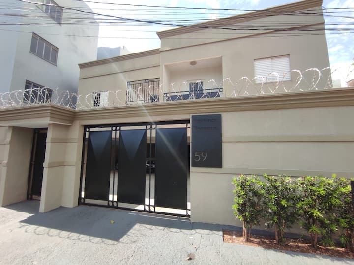 Apartamento Inteiro No Bairro Santa Mônica - Uberlândia