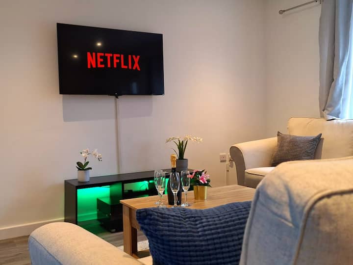 Cozy, Charming 3-bed Home In Chester- Free Parking - Chester