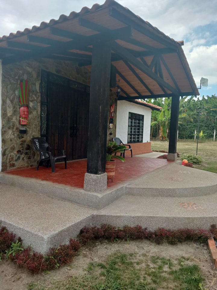 Hermosa Casa Campestre Para Estar En Familia. - Armenia