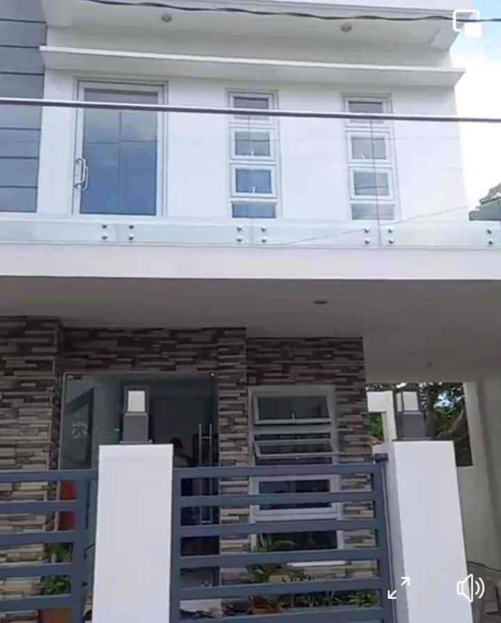 A 12 Bedroom  House W/ Pool And Beach Access  07 - Laiya