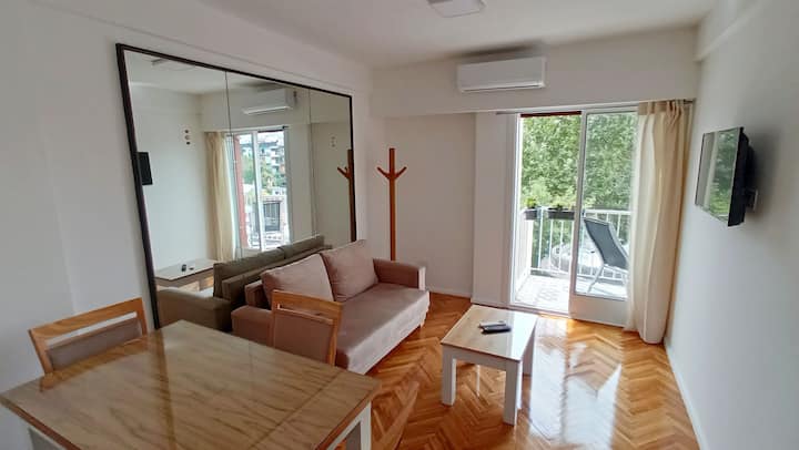 Amplio, Soleado Y Silencioso (3min Plaza Serrano) - Buenos Aires