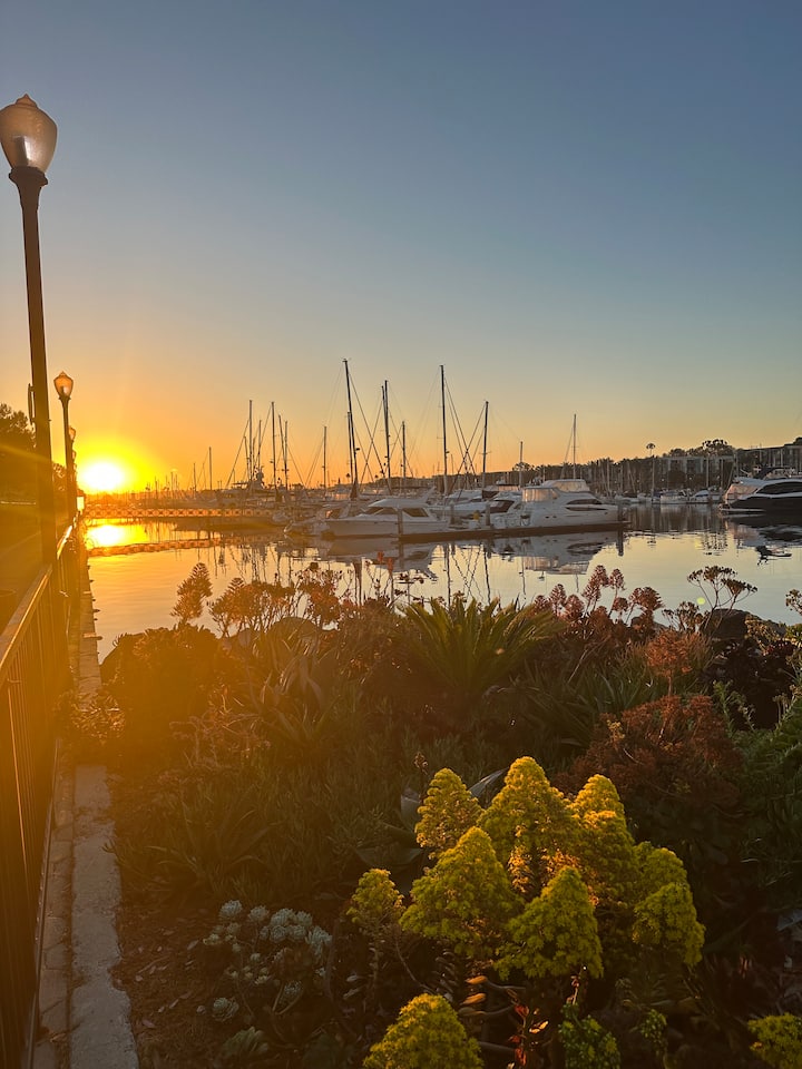 Cozy Peaceful Getaway, Walking To The Beach&marina - Los Angeles, CA