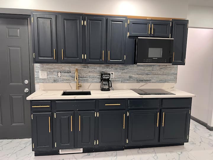 Nice Full Apt In North Shore Area, Nicky’s Place - Lynn, MA