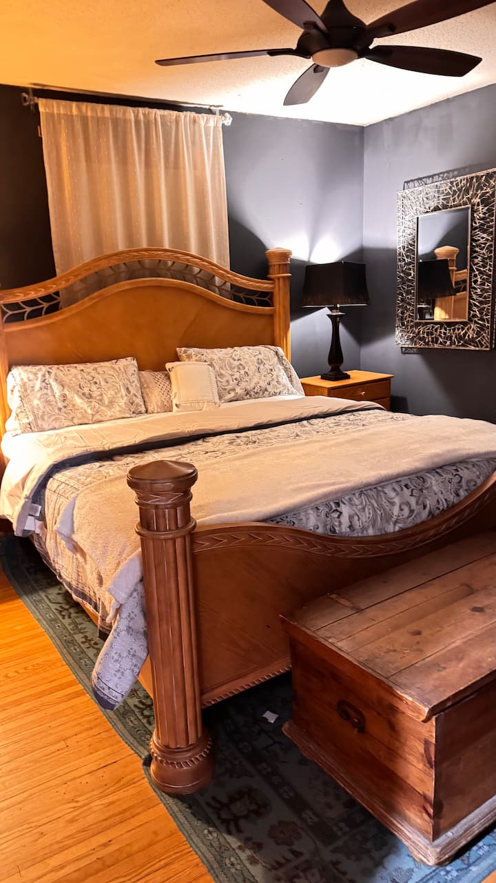 House On Phillips - Sioux Falls, SD