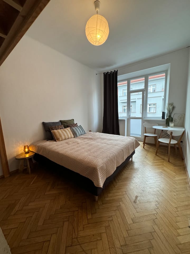 ÚTulný Byt Kousek Od Centra - Prága