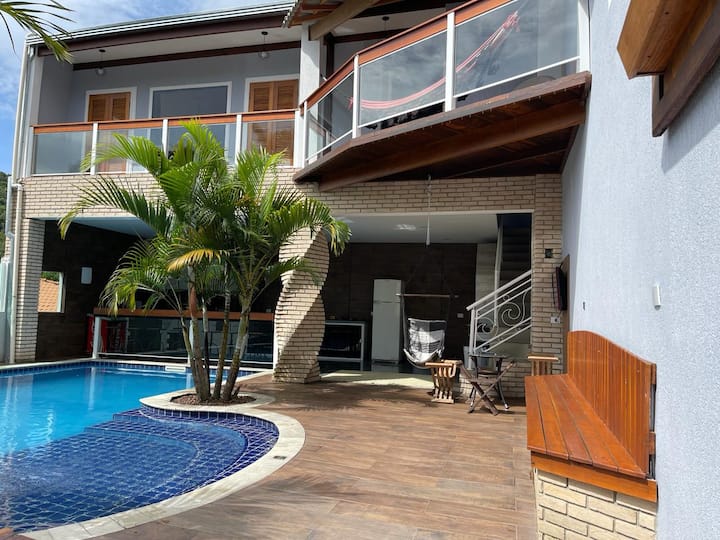 Casa Com Piscina Aquecida Mogi Das Cruzes. - Mogi das Cruzes