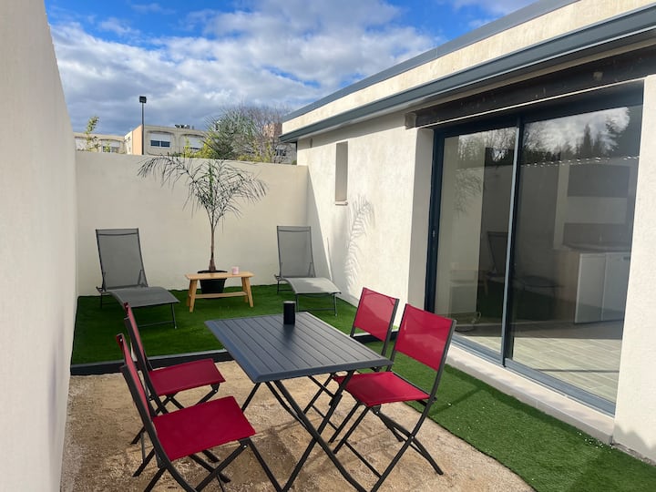 Maison De 40m2 Avec Jardin 50m2 - Orange