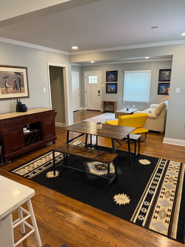 Heights Renovated Home. Walk To Restaurants & More - Little Rock, AR