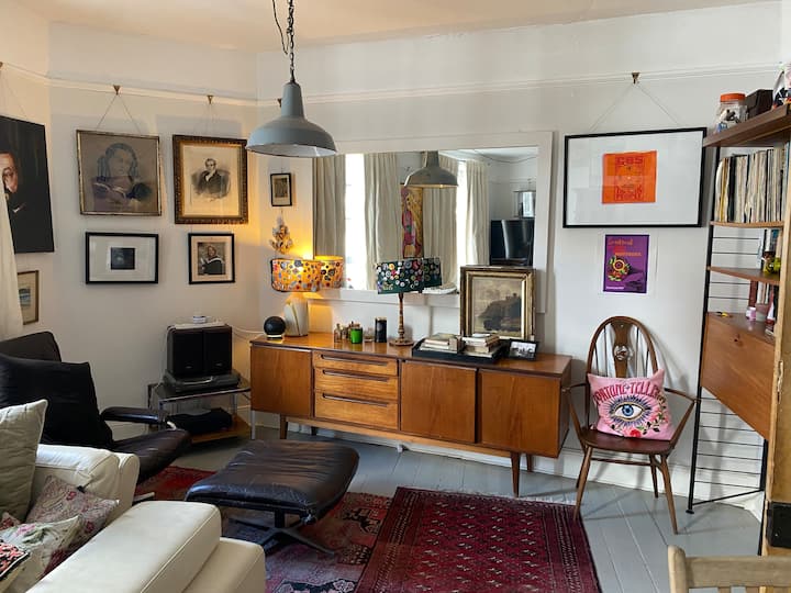 Bohemian Charm In Chelsea Sw10 - London