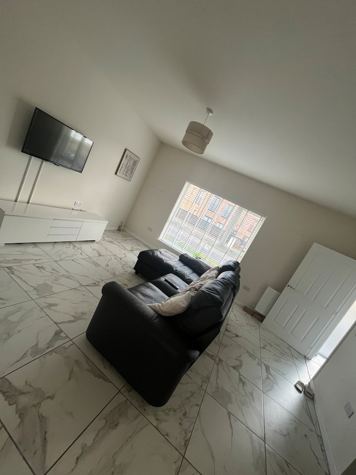 3 Bed House Glasgow City Centre - Glasgow