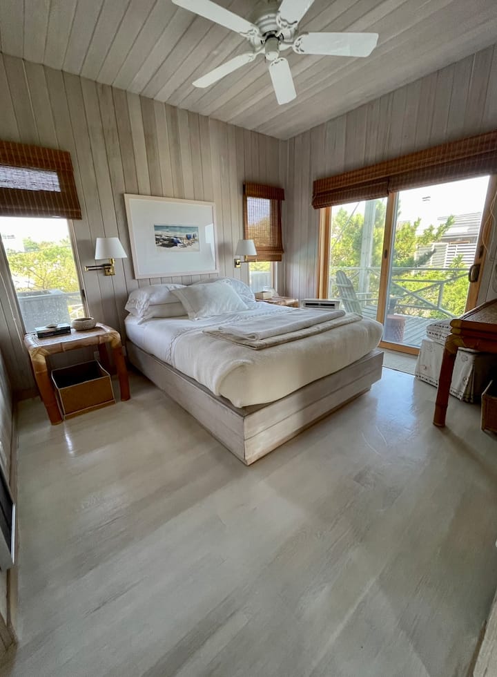 Beachfront In Fip - Renting Week Of August 7, 2025 - Fire Island, NY