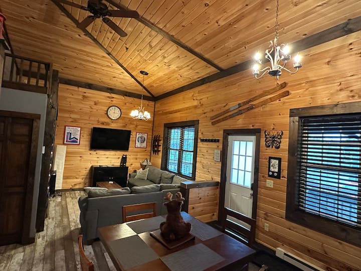 2br Adk Style Condo #9- Walk To Main & Mirror Lake - Lake Placid, NY