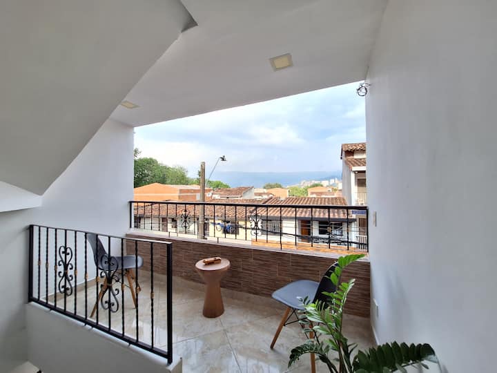 Hermoso Y Central Apartamento En Medellín. - Envigado