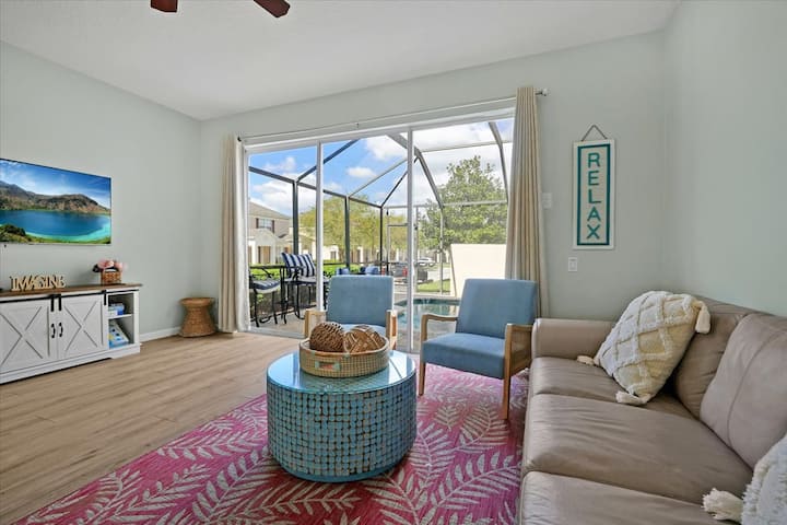 Family Fun Near Disney: Home With Pool & Club - Florida