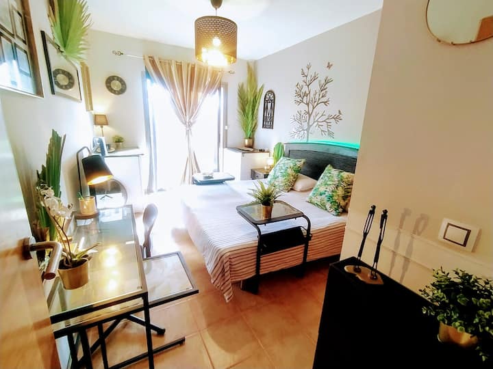 Gran Suite Tropical: Entrada, Baño, Jardín Privado - Antigua