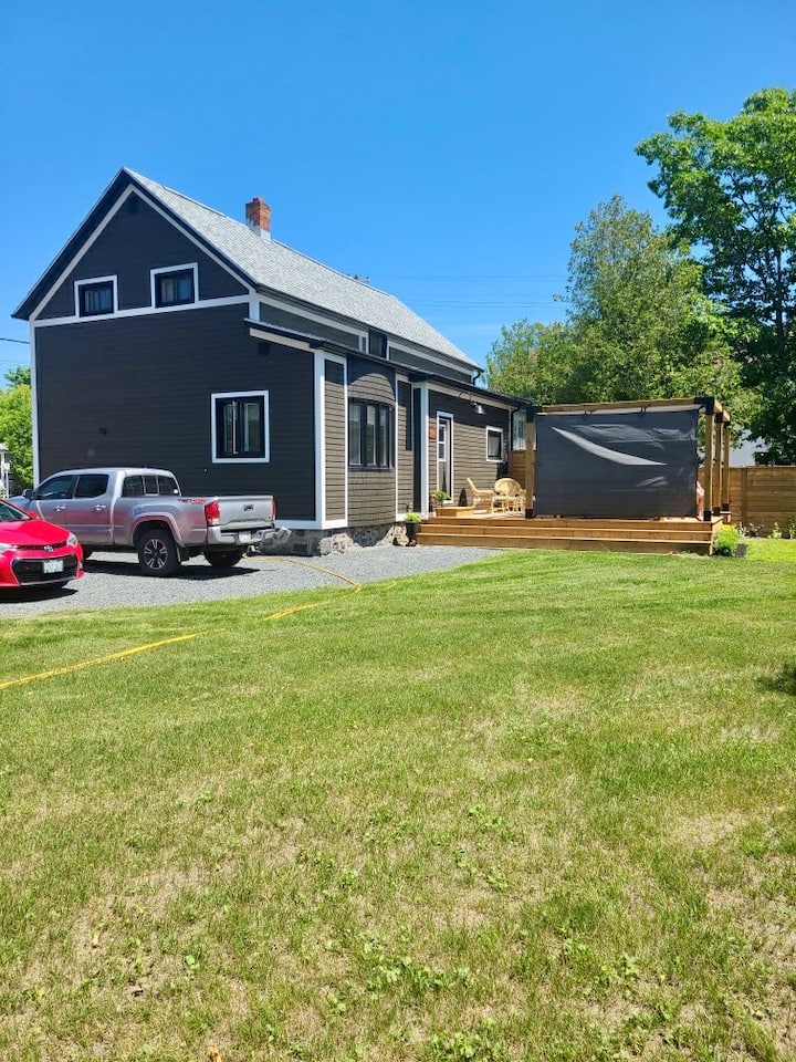 River's Edge Flat - Blind River