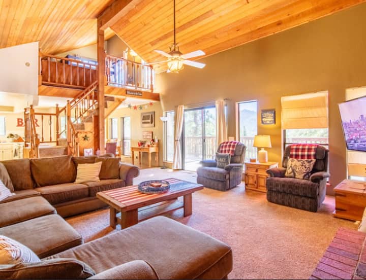 Bass Lake Retreat With Boat Dock, Slip & Marina - Bass Lake, CA