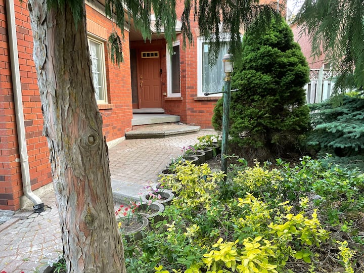 Comfort House - Brampton