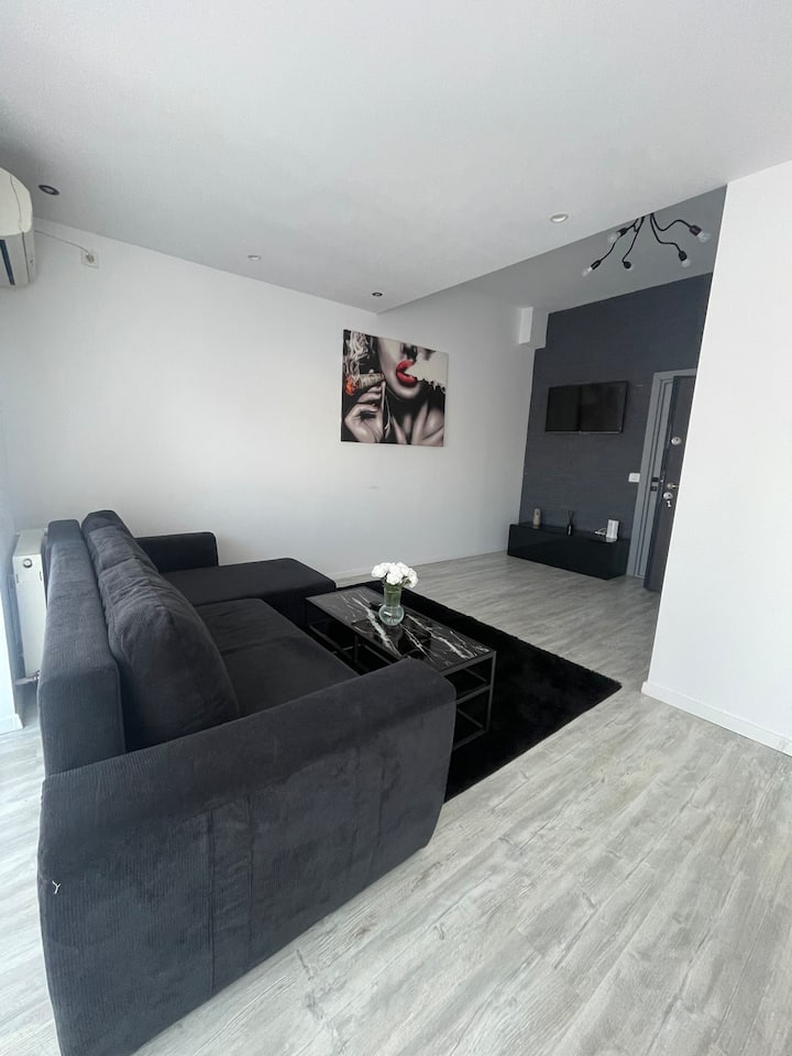 Marisah Residence #2 - Bucharest Henri Coandă Airport (OTP)