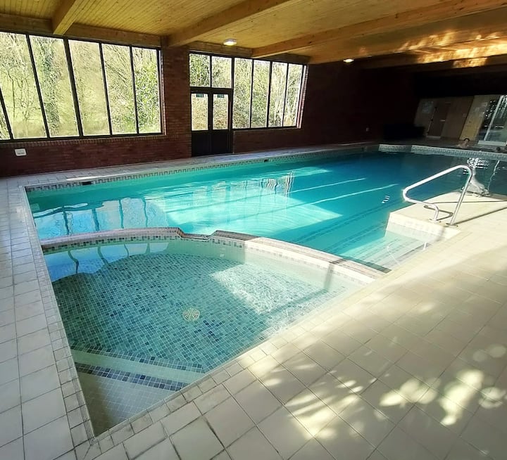 Large Farm - Pool, Sauna, Gym - Carmarthen