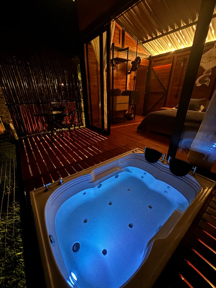 Glamping Con Jacuzzi Utica Villeta Quebradanegra - Chía