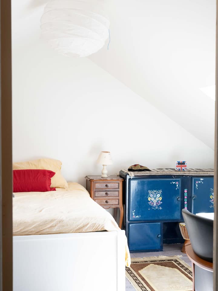 Chambre Dans Une Maison/ Soins Sur Réservation. - Alençon