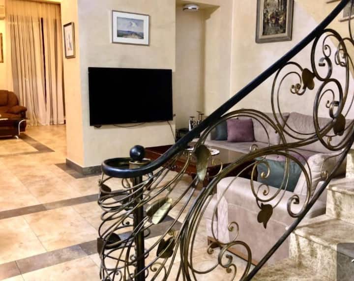 Luxury Apartment City Center - Jerewan