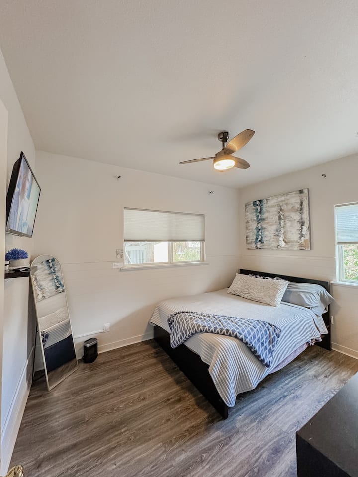 Cozy Home Near Outlets,wineries, Tulip&bauman Farm - Silverton, OR