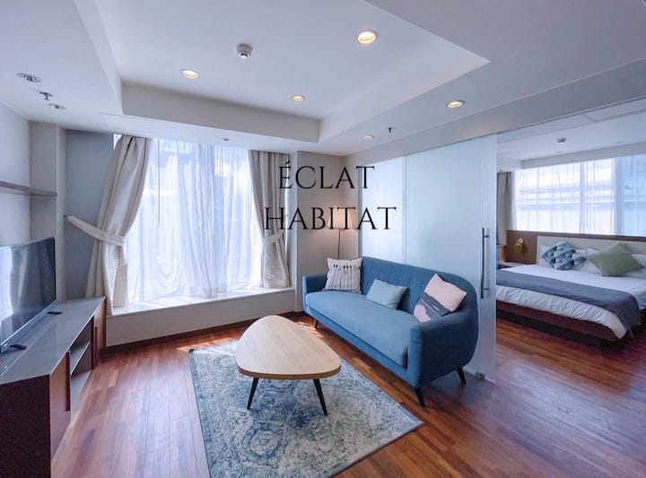 Spacious City Apartment In Centre Sheung Wan - Hong Kong