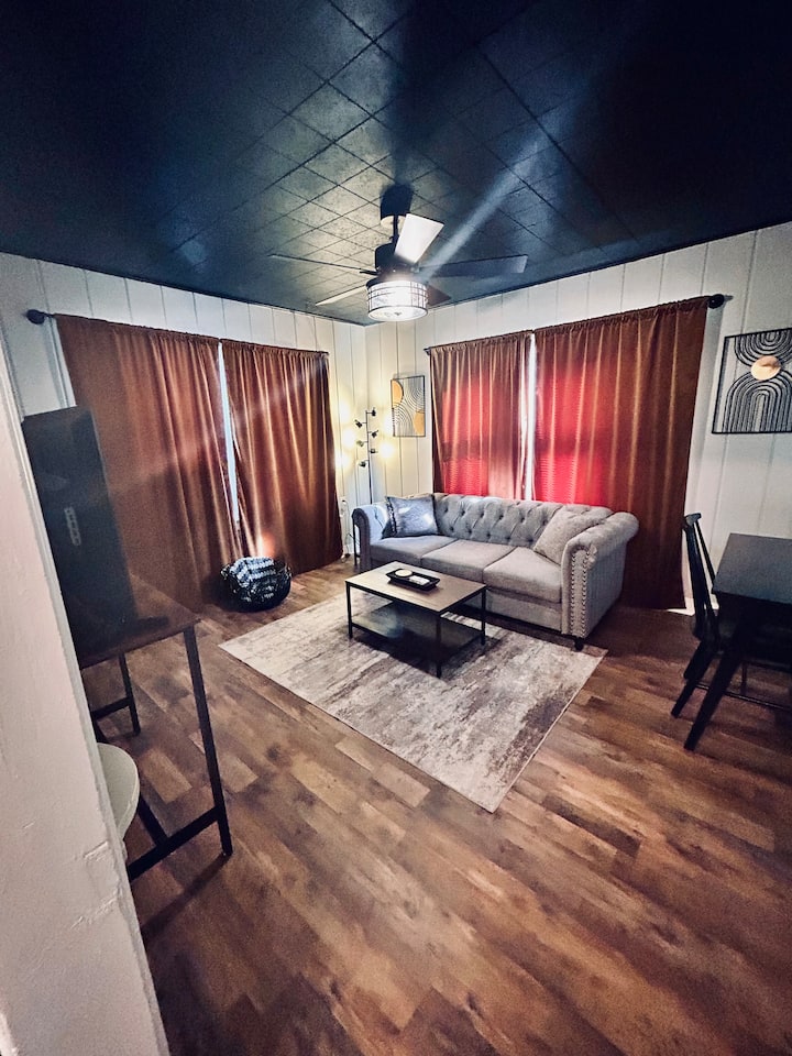 Conveniently Industrial Chic - Wichita, KS