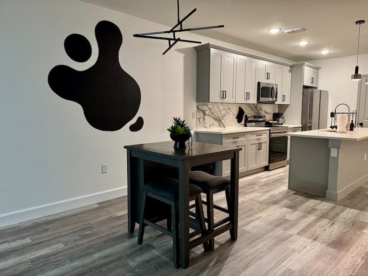 New Family Friendly Home! - Deltona, FL