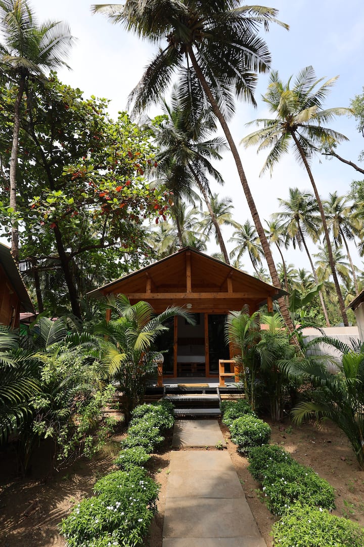 Luxury Beach Cottage | 1 Min Walk To Palolem Beach - Goa