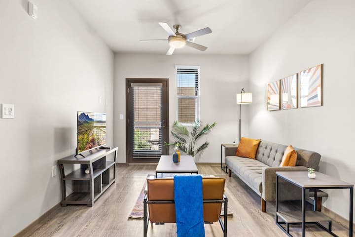 Stunning Westgate Cozysuites By Stadium W/pool 4 - Sun City, AZ