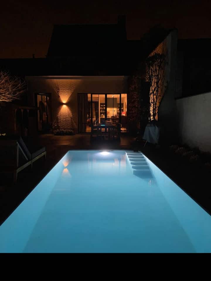 Uniek Vakantiehuis Met Verwarmd Zwembad. - Belgique