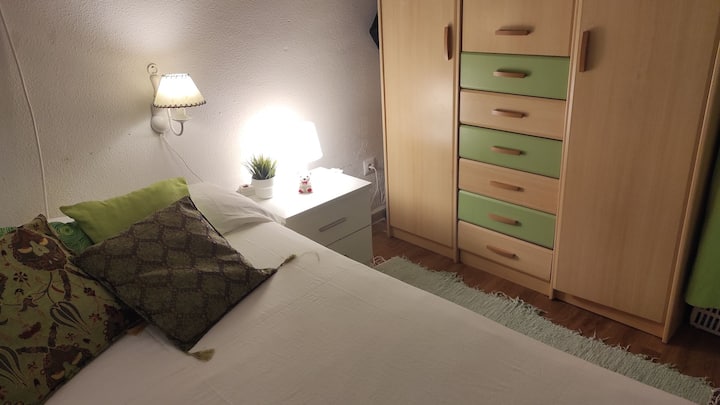 Acogedora Habitación. - Espartinas