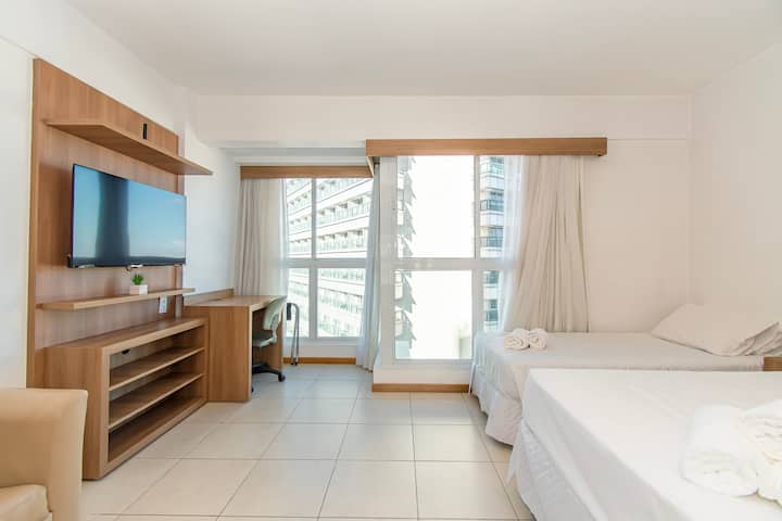 Flat Amplo No Centro Com Piscina - Brasilia (Brazil)