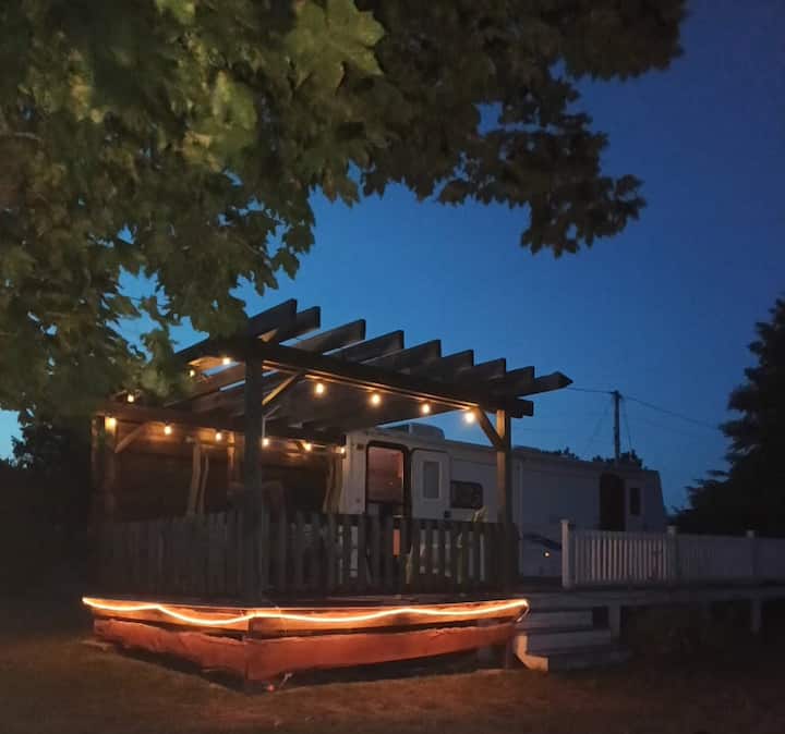 Roulotte Au Bord De L’eau - Bouctouche
