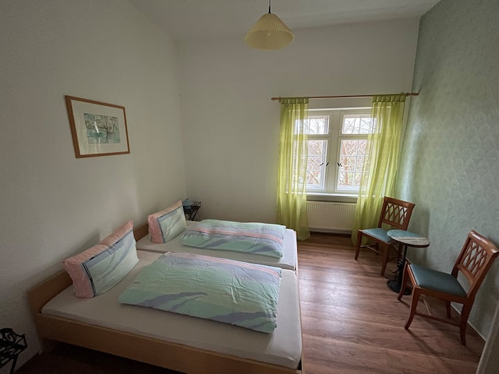 Schloss Püchau - Zimmer #6 & #7 (Für 5 Personen) - Eilenburg