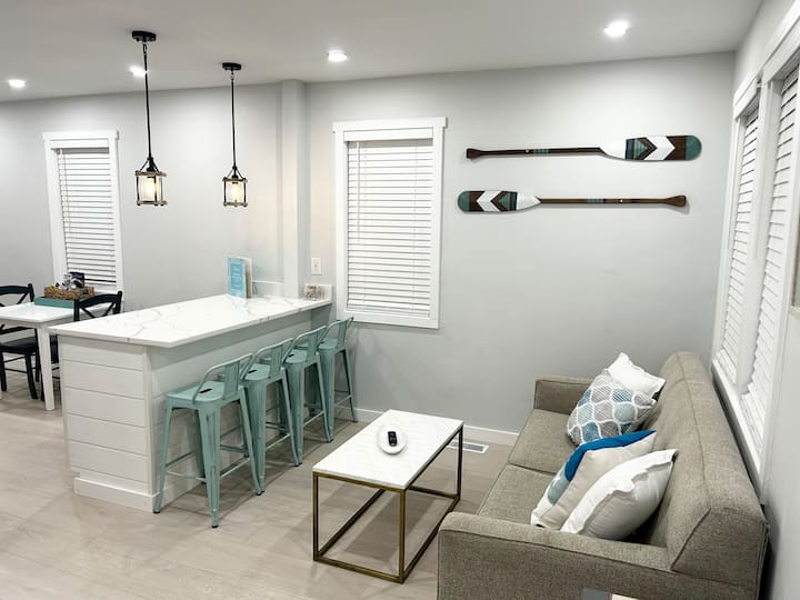Fremontbeachhouse 
1 Block To Beach/bwlk Lux Apt 1 - Seaside Heights