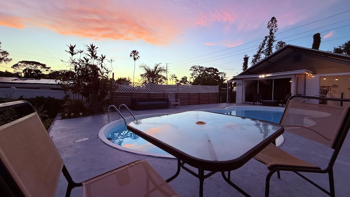 The City Cottage - Fort Myers
